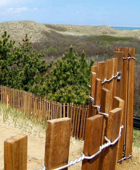 Coastal Dune Fence | heavy duty, permanent, woven picket wood and ...